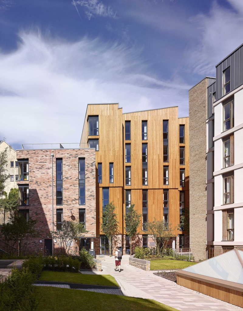 UESA - Cadzow Pelosi